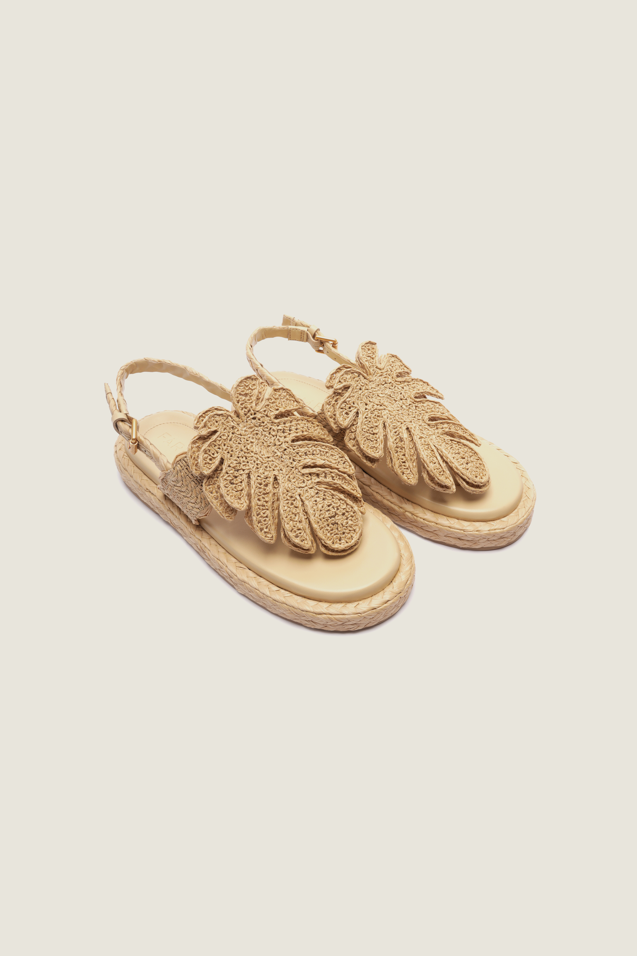 Rasteira Monstera Ráfia